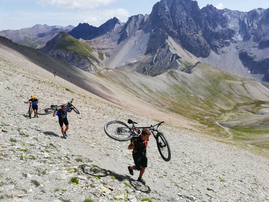 E-bike Enduro - Magic trails entre Queyras et Val Pellice